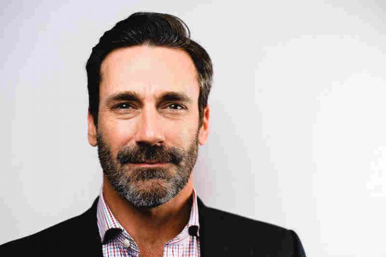 Jon Hamm Age, Height, Weight, Girlfriend, Net Worth & Bio - CelebrityHow