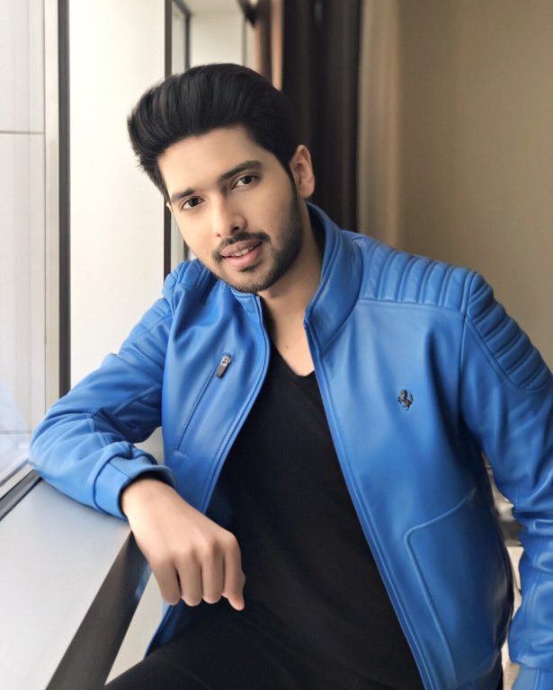 Armaan Malik (Singer) Age, Height, Weight, Net Worth, Girlfriend & Bio ...
