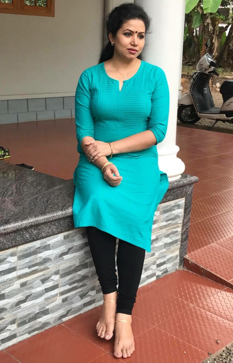 Sheelu Abraham (Actress) Age, Height,Net Worth & Bio - CelebrityHow